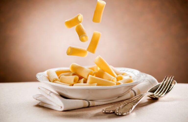 How to Lose 30 Pounds In a Month: 12 Simple Steps, Backed by Science