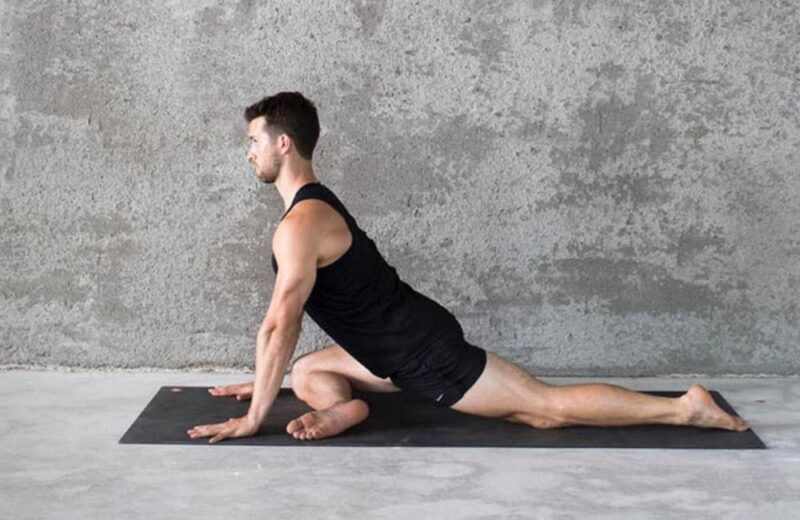 A PT Shares the 7 Stretches He Does Every Day To Keep His Body ‘Young ...