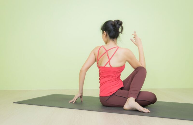 13 Amazing Stretches That'll Restore Your Lower Back Health— No More ...