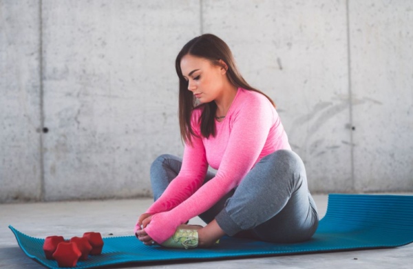 7 Hip Mobility Stretches To Do To Get Rid of Stiffed Hips