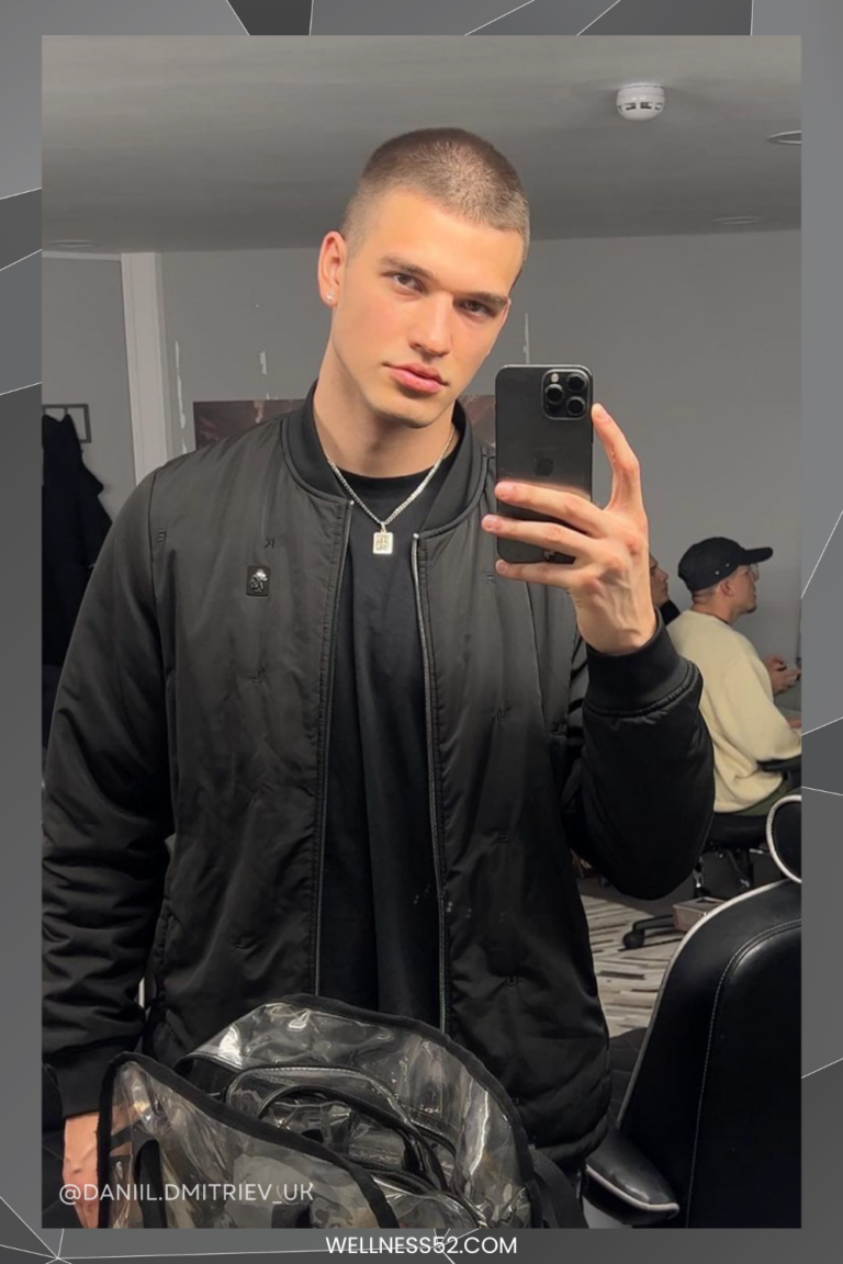 15 Best Men's Haircuts for 2025